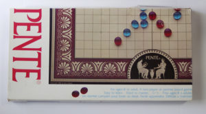 Pente Game Review - FamilyGameShelf.com
